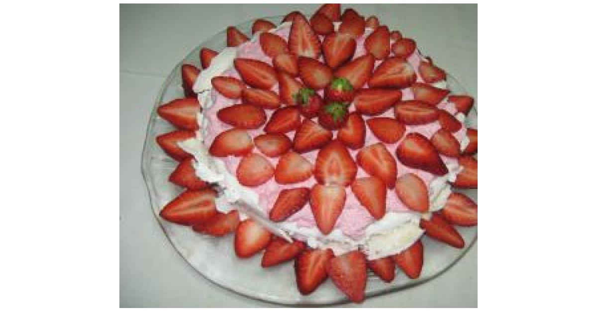 Pavlova com creme de corneto e morangos de Judite Chicarro Cebolas ...
